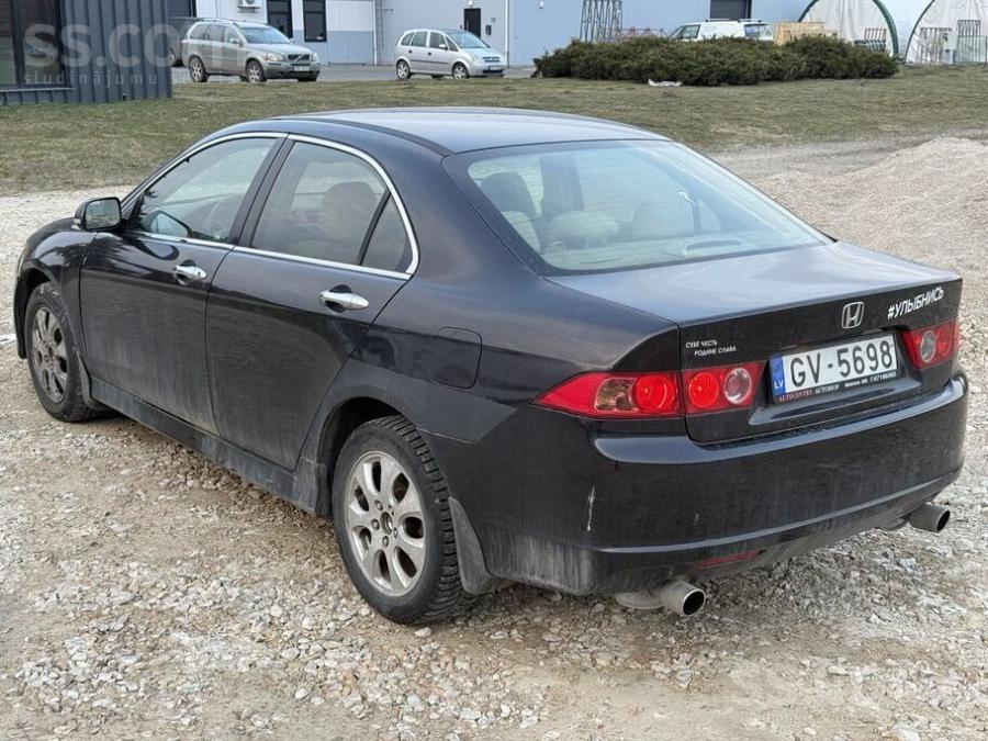 Violets Honda Accord 2006 Rīga, ar dzinēja tilpumu 2.40 L un nobraukumu 325 tūkst. km par 599 €, foto 3 vietnē AUTOMOTO.COM.LV