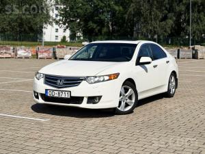 Balts Honda Accord 2008 Rīga, ar dzinēja tilpumu 2.40 L un nobraukumu 285 tūkst. km par 2870 €, foto  vietnē AUTOMOTO.COM.LV
