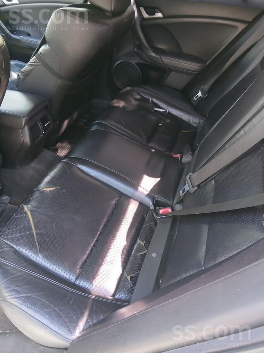 Balts Honda Accord 2009 Saldus, ar dzinēja tilpumu 2.20 L un nobraukumu 370 tūkst. km par 3680 €, foto 13 vietnē AUTOMOTO.COM.LV