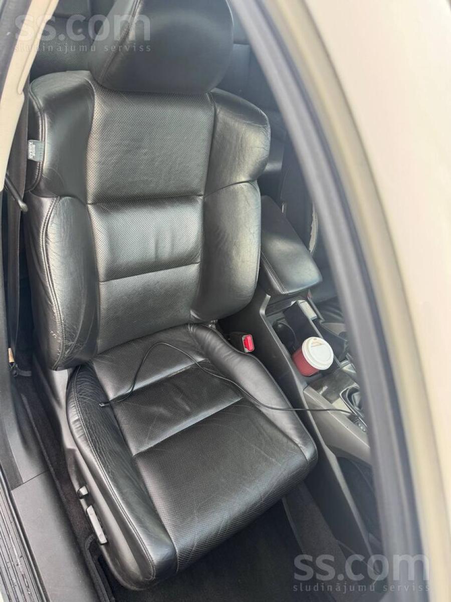 Balts Honda Accord 2009 Rīga, ar dzinēja tilpumu 2.40 L un nobraukumu 0 tūkst. km par 3500 €, foto 7 vietnē AUTOMOTO.COM.LV