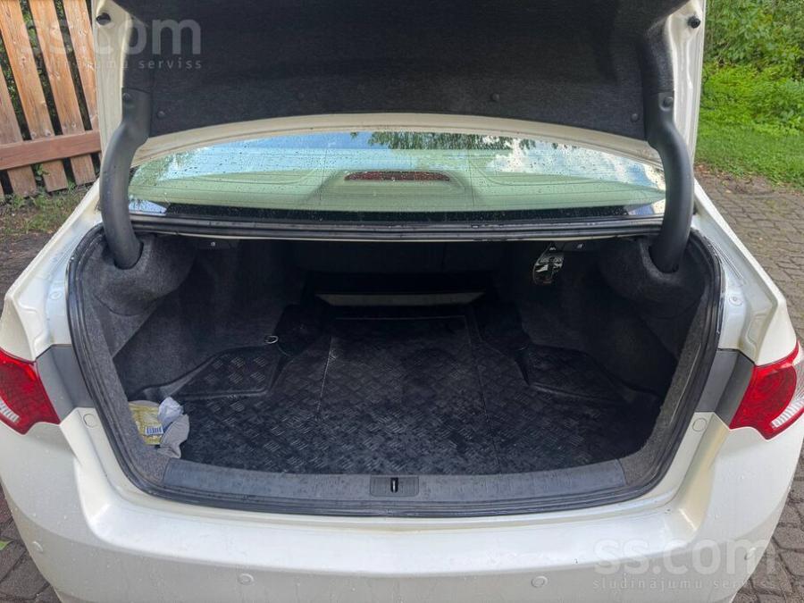 Balts Honda Accord 2009 Rīga, ar dzinēja tilpumu 2.40 L un nobraukumu 0 tūkst. km par 3500 €, foto 19 vietnē AUTOMOTO.COM.LV