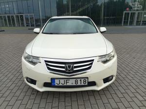 Balts Honda Accord 2011 Šauļi, ar dzinēja tilpumu 2.20 L un nobraukumu 320 tūkst. km par 4850 €, foto  vietnē AUTOMOTO.COM.LV