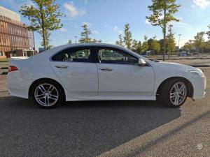 White Honda Accord 2011 in Klaipeda, with an engine capacity of 2.20 L and mileage of 307 thousand km for 6300 €, photo 10 on AUTOMOTO.COM.LV