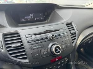 Белый Хонда Аккорд 2013 в Таллин, объемом двигателя 2.00 л и пробегом 136 тыс. км за 6995 €, фото 13 на AUTOMOTO.COM.LV