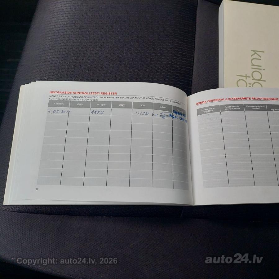 Белый Хонда Аккорд 2013 в Таллин, объемом двигателя 2.00 л и пробегом 137 тыс. км за 7500 €, фото 14 на AUTOMOTO.COM.LV