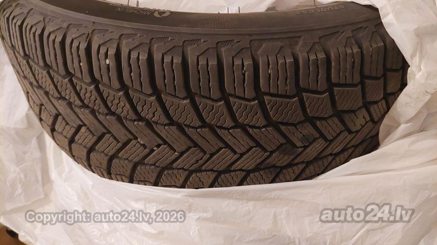 Белый Хонда Аккорд 2013 в Таллин, объемом двигателя 2.00 л и пробегом 137 тыс. км за 7500 €, фото 15 на AUTOMOTO.COM.LV