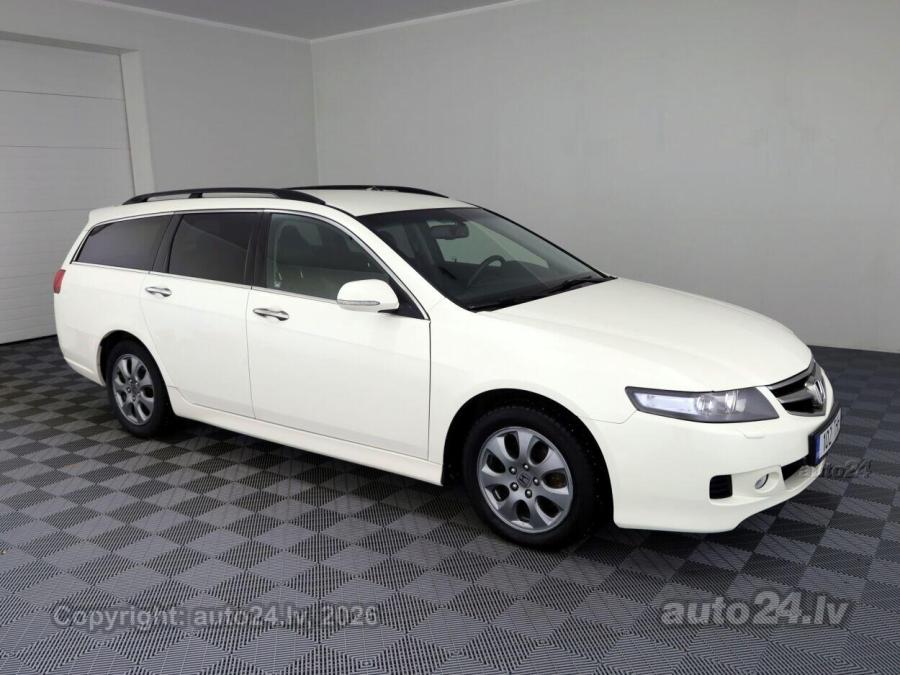 Balts Honda Accord 2008 Tallina, ar dzinēja tilpumu 2.00 L un nobraukumu 222 tūkst. km par 2199 €, foto 1 vietnē AUTOMOTO.COM.LV