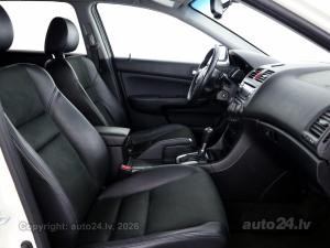 Balts Honda Accord 2008 Tallina, ar dzinēja tilpumu 2.00 L un nobraukumu 222 tūkst. km par 2199 €, foto 6 vietnē AUTOMOTO.COM.LV