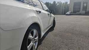 White Honda Accord 2009 in Vilnius, with an engine capacity of 2.20 L and mileage of 315 thousand km for 3999 €, photo 7 on AUTOMOTO.COM.LV