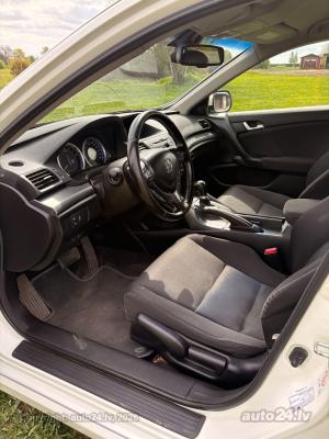 Balts Honda Accord 2011 Tallina, ar dzinēja tilpumu 2.00 L un nobraukumu 309 tūkst. km par 3500 €, foto 6 vietnē AUTOMOTO.COM.LV