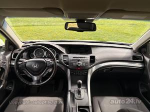 Balts Honda Accord 2011 Tallina, ar dzinēja tilpumu 2.00 L un nobraukumu 309 tūkst. km par 3500 €, foto 8 vietnē AUTOMOTO.COM.LV
