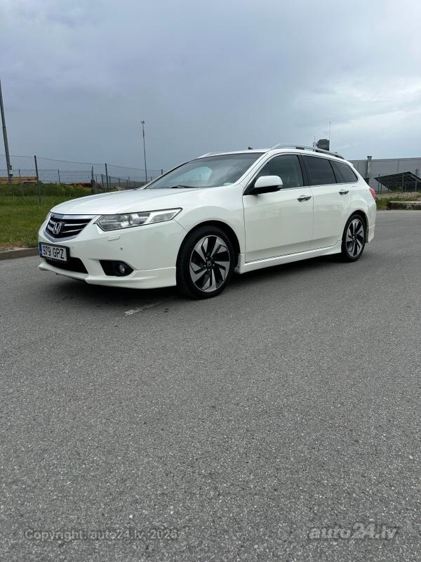 Balts Honda Accord 2012 Tallina, ar dzinēja tilpumu 2.00 L un nobraukumu 258 tūkst. km par 6900 €, foto 6 vietnē AUTOMOTO.COM.LV
