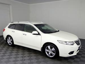 Balts Honda Accord 2012 Tallina, ar dzinēja tilpumu 2.00 L un nobraukumu 205 tūkst. km par 4499 €, foto  vietnē AUTOMOTO.COM.LV