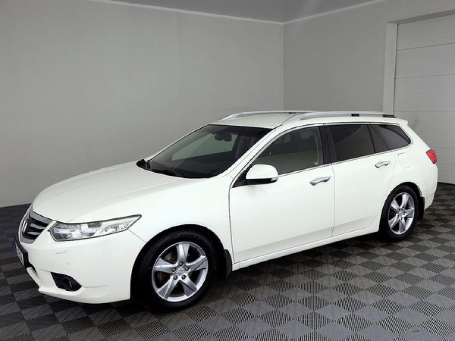 Balts Honda Accord 2012 Tallina, ar dzinēja tilpumu 2.00 L un nobraukumu 205 tūkst. km par 4499 €, foto 3 vietnē AUTOMOTO.COM.LV