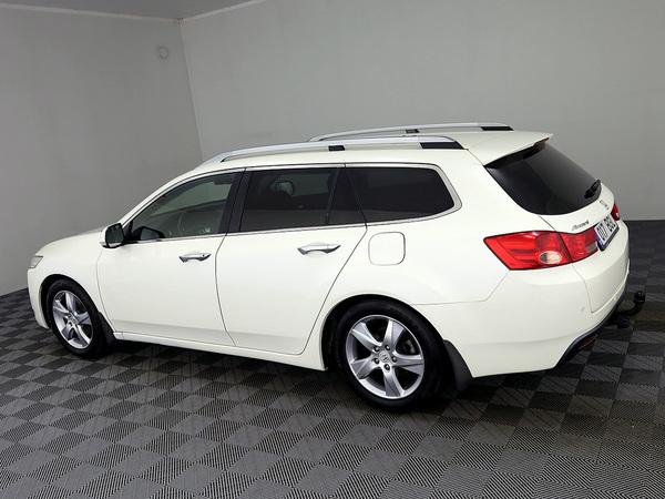 Balts Honda Accord 2012 Tallina, ar dzinēja tilpumu 2.00 L un nobraukumu 205 tūkst. km par 4499 €, foto 4 vietnē AUTOMOTO.COM.LV