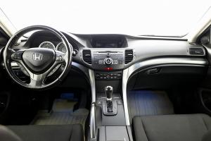 Balts Honda Accord 2012 Tallina, ar dzinēja tilpumu 2.00 L un nobraukumu 205 tūkst. km par 4499 €, foto 6 vietnē AUTOMOTO.COM.LV