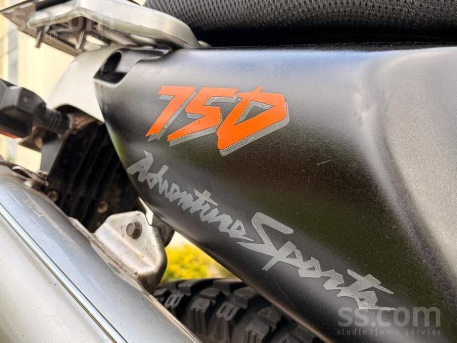 Хонда Africa Twin 1996 в Елгава, объемом двигателя 0.75 л и пробегом 0 тыс. км за 3300 €, фото 6 на AUTOMOTO.COM.LV