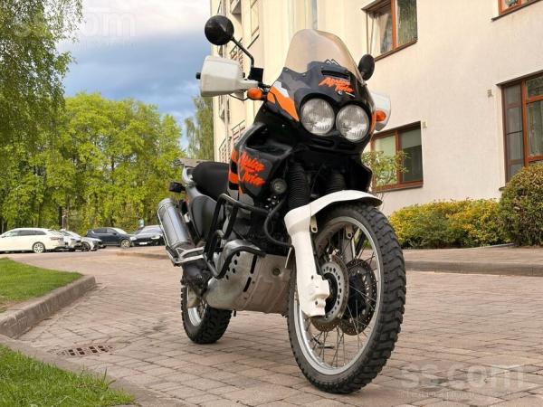 Хонда Africa Twin 1996 в Елгава, объемом двигателя 0.75 л и пробегом 0 тыс. км за 3300 €, фото 6 на AUTOMOTO.COM.LV