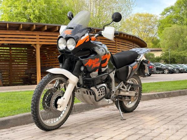 Хонда Africa Twin 1996 в Елгава, объемом двигателя 0.75 л и пробегом 0 тыс. км за 3300 €, фото 7 на AUTOMOTO.COM.LV