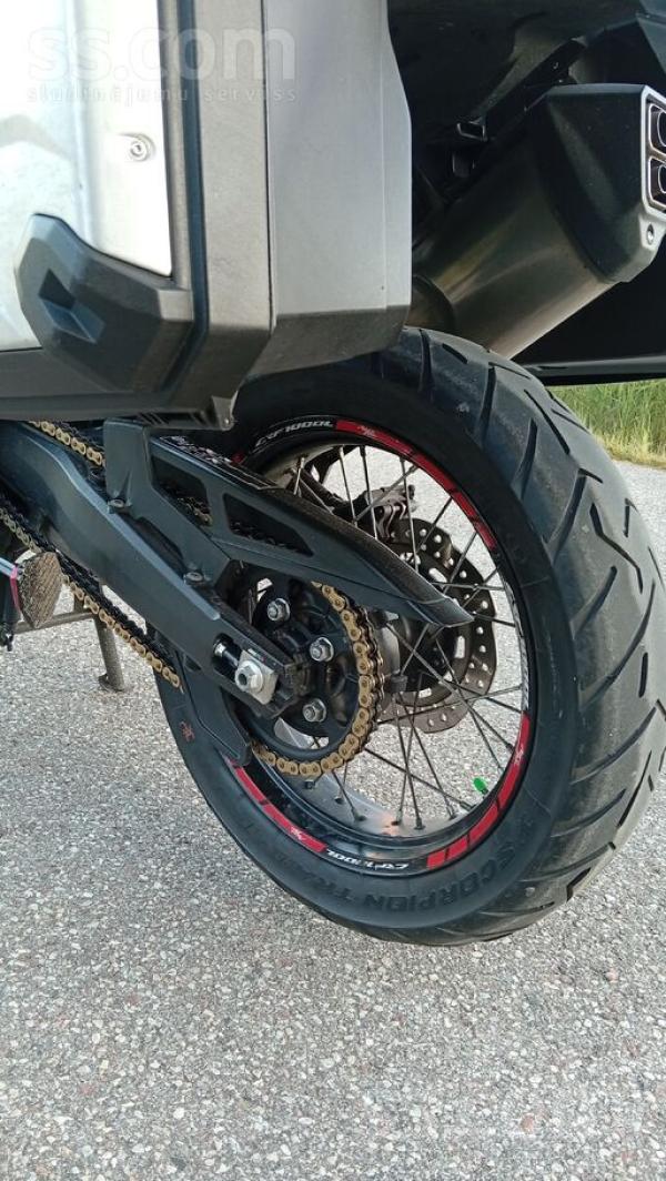 Хонда Africa Twin 2016 в Тукумс, объемом двигателя 1.00 л и пробегом 0 тыс. км за 8650 €, фото 5 на AUTOMOTO.COM.LV
