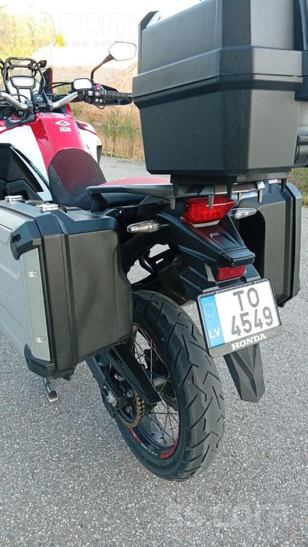Хонда Africa Twin 2016 в Тукумс, объемом двигателя 1.00 л и пробегом 0 тыс. км за 8650 €, фото 10 на AUTOMOTO.COM.LV