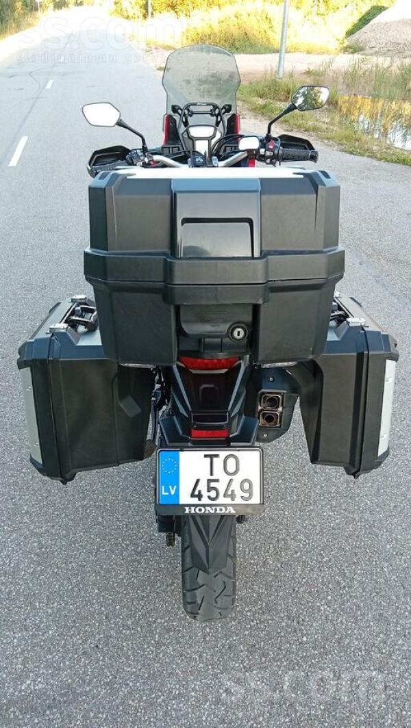 Хонда Africa Twin 2016 в Тукумс, объемом двигателя 1.00 л и пробегом 0 тыс. км за 8650 €, фото 11 на AUTOMOTO.COM.LV