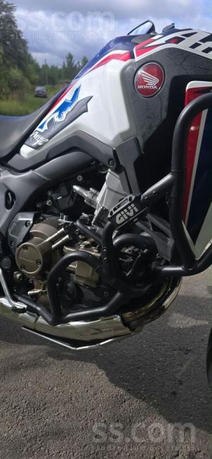 Honda Africa Twin 2017 Rēzekne, ar dzinēja tilpumu 1.00 L un nobraukumu 0 tūkst. km par 9500 €, foto 4 vietnē AUTOMOTO.COM.LV
