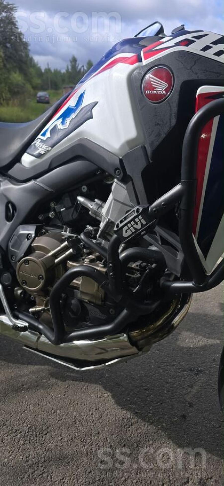 Honda Africa Twin 2017 Rēzekne, ar dzinēja tilpumu 1.00 L un nobraukumu 0 tūkst. km par 9500 €, foto 4 vietnē AUTOMOTO.COM.LV