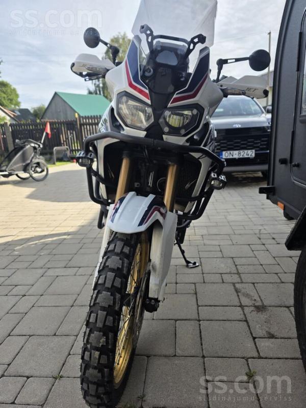 Honda Africa Twin 2018 in Riga, with an engine capacity of 1.00 L and mileage of 0 thousand km for 10270 €, photo 1 on AUTOMOTO.COM.LV