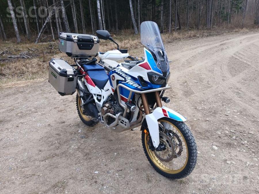 Honda Africa Twin 2019 Limbaži, ar dzinēja tilpumu 1.00 L un nobraukumu 0 tūkst. km par 10500 €, foto 1 vietnē AUTOMOTO.COM.LV