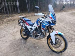 Honda Africa Twin 2019 Limbaži, ar dzinēja tilpumu 1.00 L un nobraukumu 0 tūkst. km par 10500 €, foto 3 vietnē AUTOMOTO.COM.LV