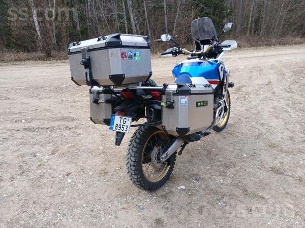 Honda Africa Twin 2019 Limbaži, ar dzinēja tilpumu 1.00 L un nobraukumu 0 tūkst. km par 10500 €, foto 4 vietnē AUTOMOTO.COM.LV