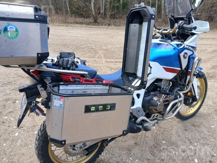 Honda Africa Twin 2019 Limbaži, ar dzinēja tilpumu 1.00 L un nobraukumu 0 tūkst. km par 10500 €, foto 6 vietnē AUTOMOTO.COM.LV