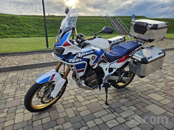 Honda Africa Twin 2019 in Daugavpils, with an engine capacity of 1.00 L and mileage of 0 thousand km for 10000 €, photo 4 on AUTOMOTO.COM.LV
