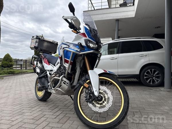 Honda Africa Twin 2019 Rīga, ar dzinēja tilpumu 1.00 L un nobraukumu 0 tūkst. km par 10000 €, foto 4 vietnē AUTOMOTO.COM.LV