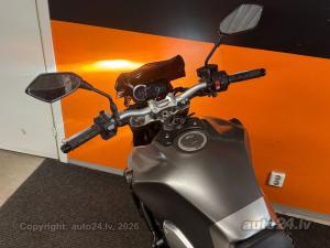 Pelēks Honda CB 1000 2019 Tartu, ar dzinēja tilpumu 1.00 L un nobraukumu 11 tūkst. km par 7390 €, foto 10 vietnē AUTOMOTO.COM.LV