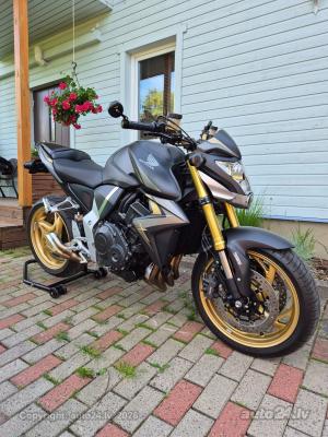 Хонда CB 1000 2014 в Таллин, объемом двигателя 1.00 л и пробегом 22 тыс. км за 6199 €, фото 1 на AUTOMOTO.COM.LV