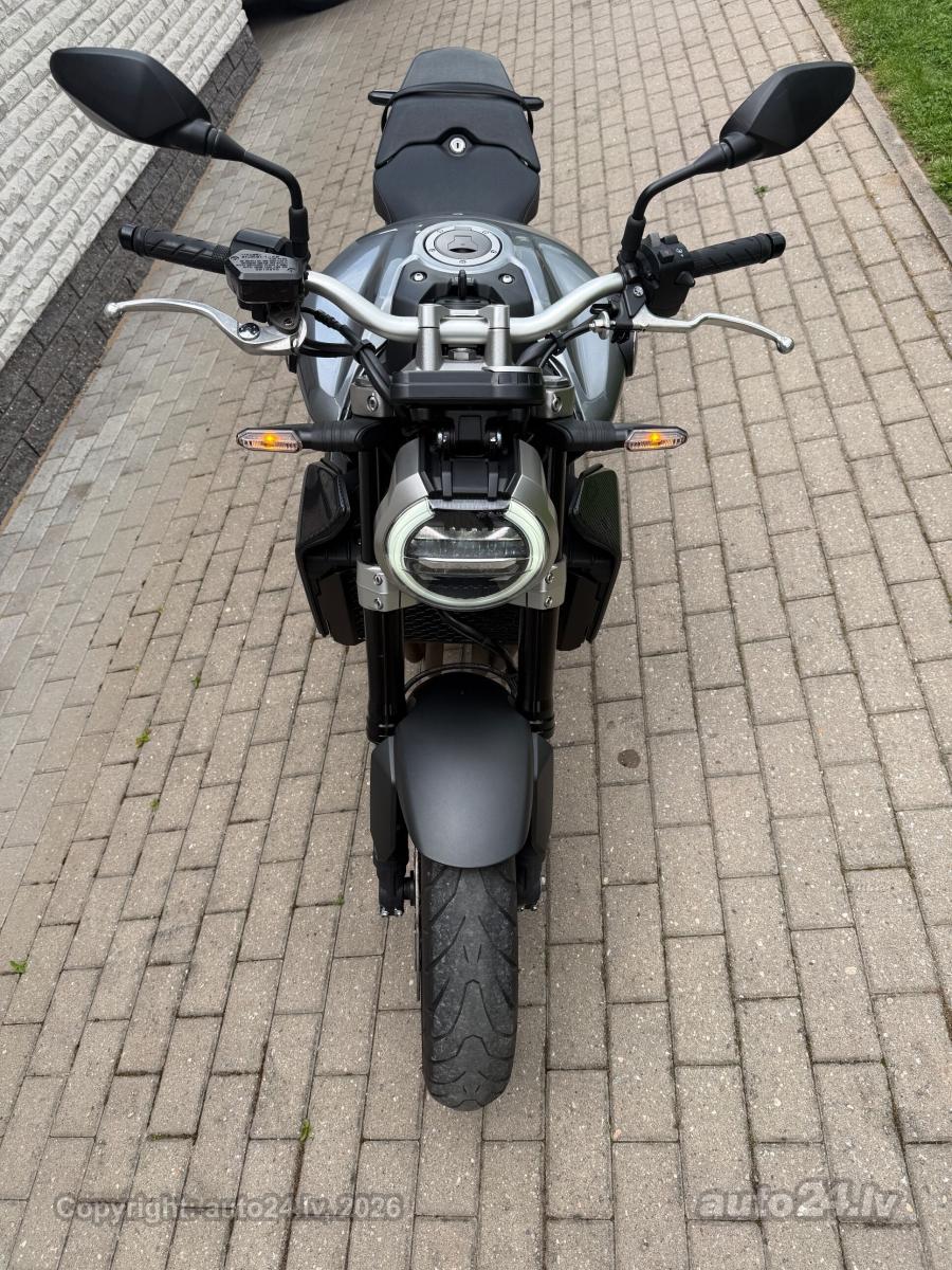 Хонда CB 1000 2019 в Таллин, объемом двигателя 1.00 л и пробегом 20 тыс. км за 7800 €, фото 5 на AUTOMOTO.COM.LV
