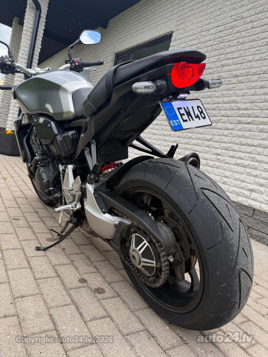 Хонда CB 1000 2019 в Таллин, объемом двигателя 1.00 л и пробегом 20 тыс. км за 7800 €, фото 7 на AUTOMOTO.COM.LV