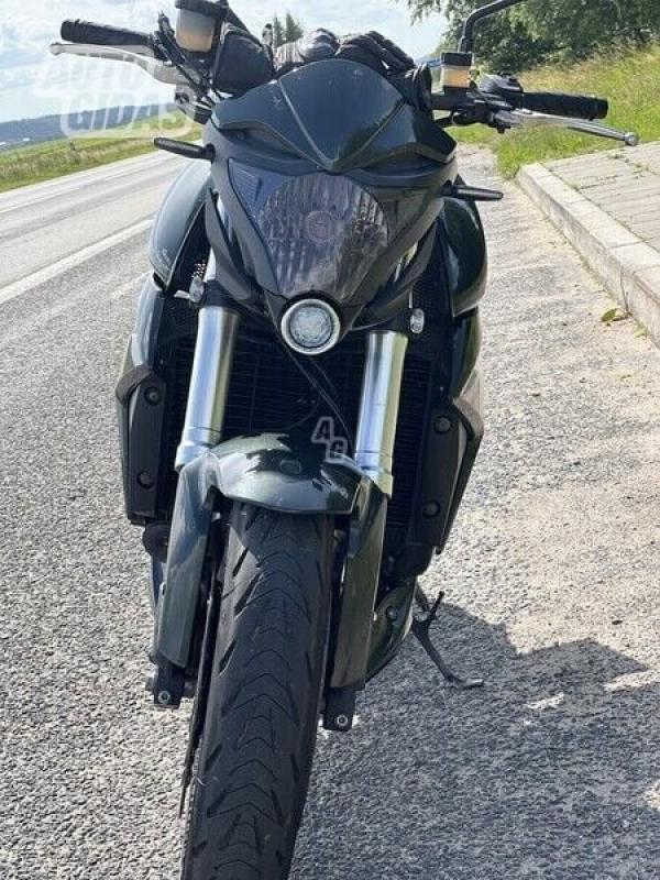 Zaļš Honda CB 1000R 2009 Viļņa, ar dzinēja tilpumu 1.00 L un nobraukumu 58 tūkst. km par 3800 €, foto 3 vietnē AUTOMOTO.COM.LV