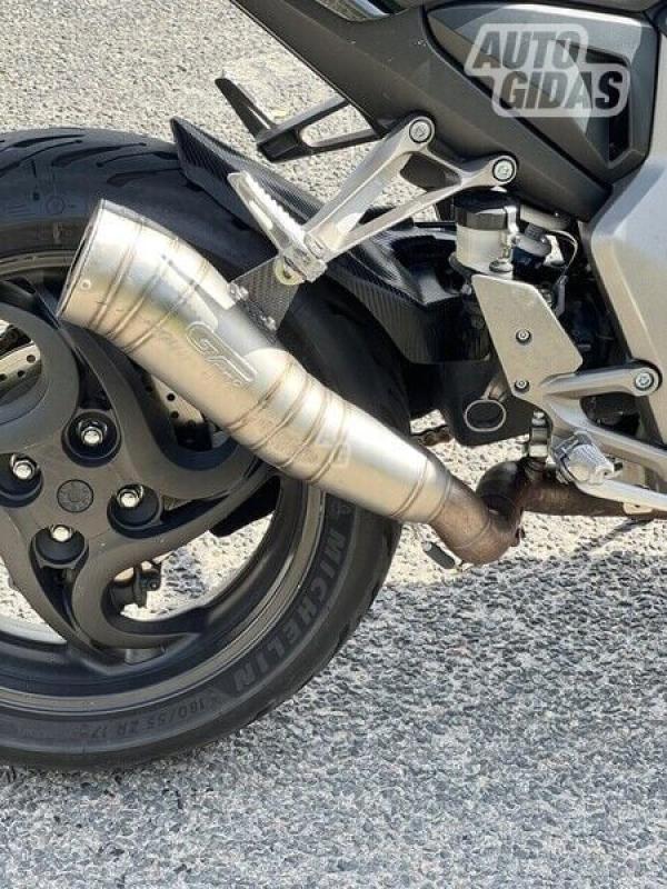 Zaļš Honda CB 1000R 2009 Viļņa, ar dzinēja tilpumu 1.00 L un nobraukumu 58 tūkst. km par 3800 €, foto 6 vietnē AUTOMOTO.COM.LV