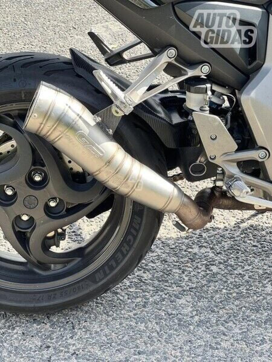 Zaļš Honda CB 1000R 2009 Viļņa, ar dzinēja tilpumu 1.00 L un nobraukumu 58 tūkst. km par 3800 €, foto 6 vietnē AUTOMOTO.COM.LV