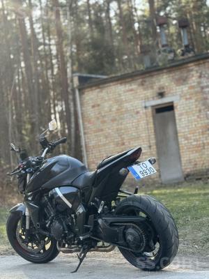 Honda CB 1000R 2008 Rīga, ar dzinēja tilpumu 1.00 L un nobraukumu 0 tūkst. km par 3950 €, foto 5 vietnē AUTOMOTO.COM.LV