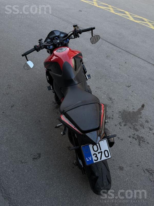 Хонда CB 1000R 2008 в Рига, объемом двигателя 1.00 л и пробегом 0 тыс. км за 4800 €, фото 6 на AUTOMOTO.COM.LV