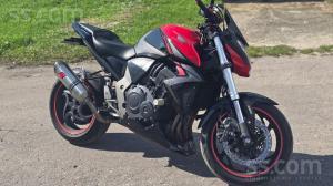 Honda CB 1000R 2009 in Riga, with an engine capacity of 1.00 L and mileage of 0 thousand km for 4350 €, photo  on AUTOMOTO.COM.LV