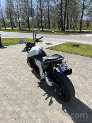 Honda CB 1000R 2016 Liepāja, ar dzinēja tilpumu 1.00 L un nobraukumu 0 tūkst. km par 2790 €, foto 3 vietnē AUTOMOTO.COM.LV