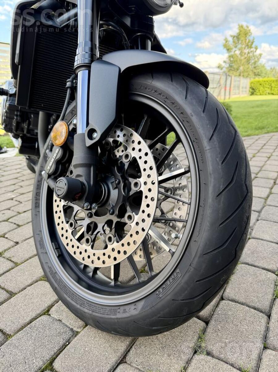 Honda CB 1000R 2023 in Ogre, with an engine capacity of 1.00 L and mileage of 0 thousand km for 9200 €, photo 10 on AUTOMOTO.COM.LV