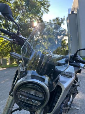 Black Honda CB 125 2020 in Tallinn, with an engine capacity of 0.13 L and mileage of 21 thousand km for 2600 €, photo 4 on AUTOMOTO.COM.LV