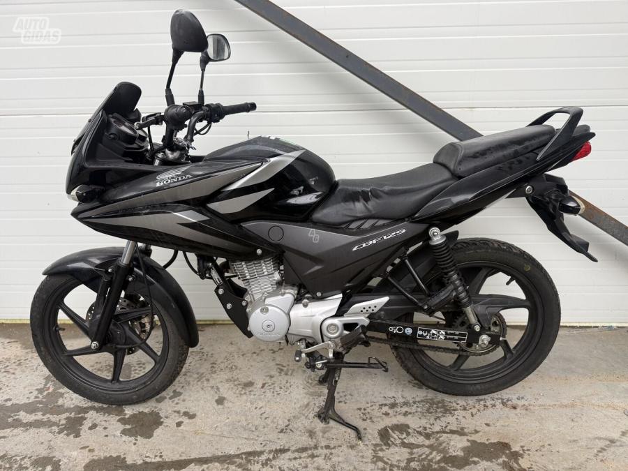 Honda CB 125F 2010 Tauragė, ar dzinēja tilpumu 0.00 L un nobraukumu 0 tūkst. km par 1050 €, foto 2 vietnē AUTOMOTO.COM.LV