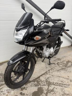 Honda CB 125F 2010 Tauragė, ar dzinēja tilpumu 0.00 L un nobraukumu 0 tūkst. km par 1050 €, foto 4 vietnē AUTOMOTO.COM.LV